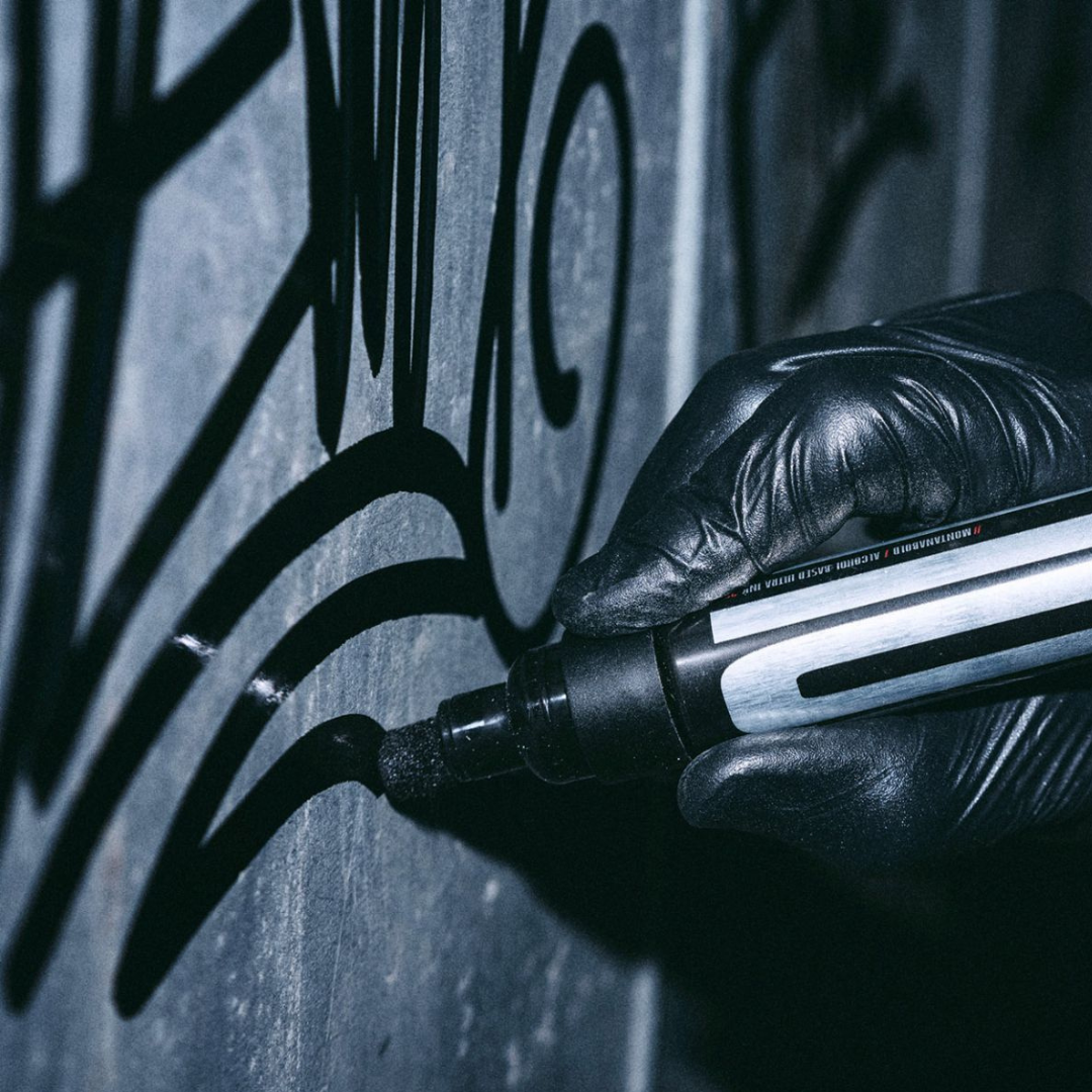 Permanente Tuscher - Run for Cover